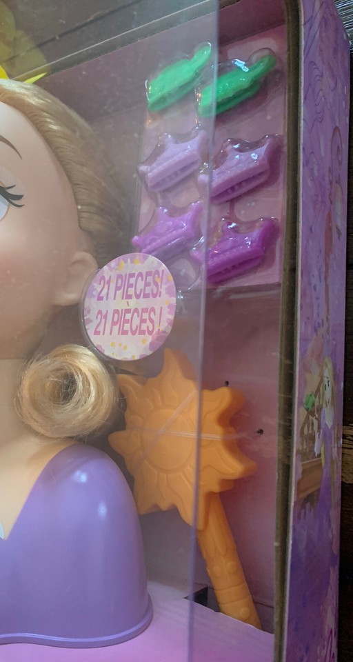 Disney Store Tangled Rapunzel Styling Head 21pcs Brush Golden Hair NIB ...