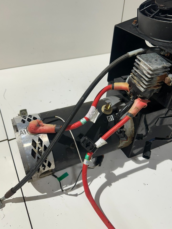 TCCI Oasis XD3000-24 Extreme Duty Military Grade Air Compressor EA210L ...