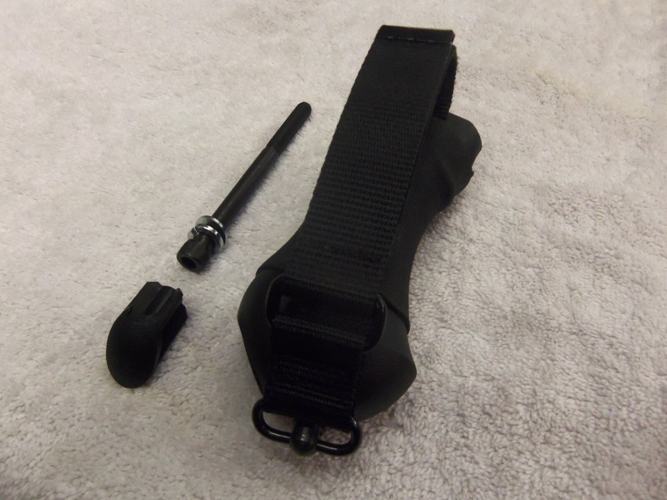 GENUINE MOSSBERG SHOCKWAVE RAPTOR 500/590 GRIP W/ADJ RECOIL KIT ...