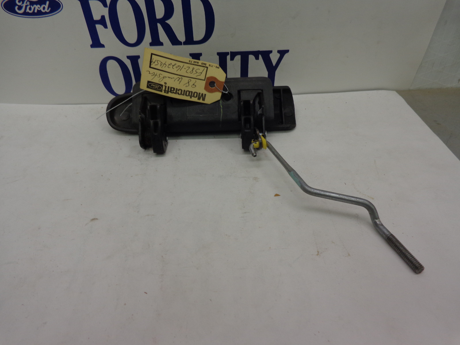 FORD F58Z-1622405-A Exterior Outside Door Handle With Rod OEM NOS | eBay