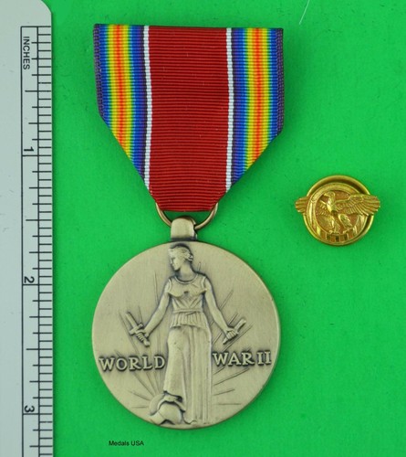 WW2 US VICTORY MEDAL and WWII HONORABLE DISCHARGE RUPTURED DUCK LAPEL ...