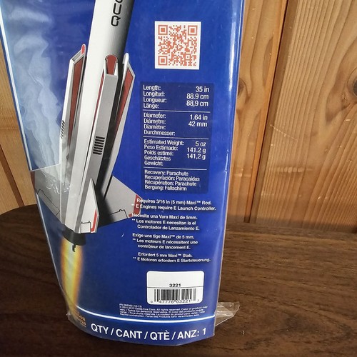 ESTES Flying Rocket Model Kit QCC EXPLORER Skill Level 4 New Sealed NOS ...