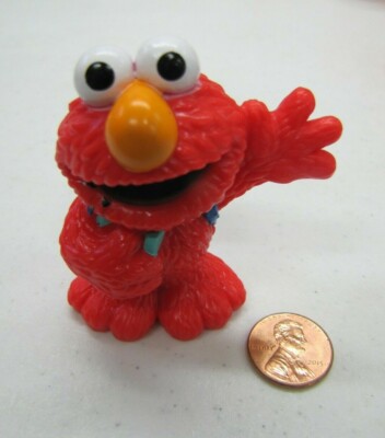 SESAME STREET PLASTIC ELMO Waving 2.25" CAKE TOPPER FIGURE TOY PVC 2010 ...