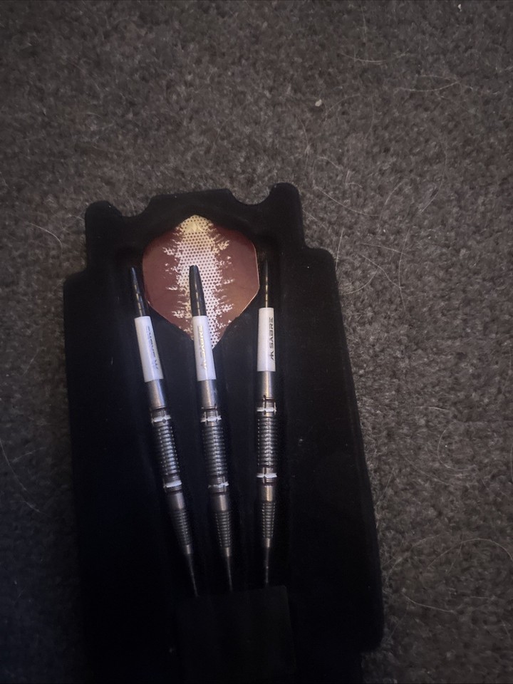 Mission MADARS RAZMA Steel Tip 95% TUNGSTEN Darts Set - 23g - BLACK ...