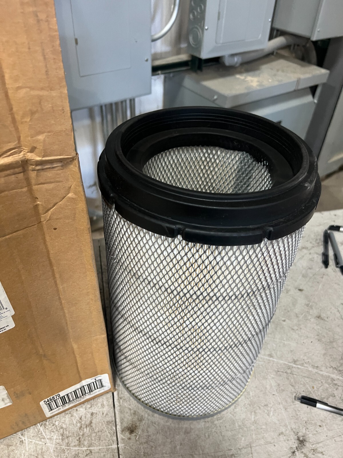 CARQUEST 88870 - Air filter cross reference