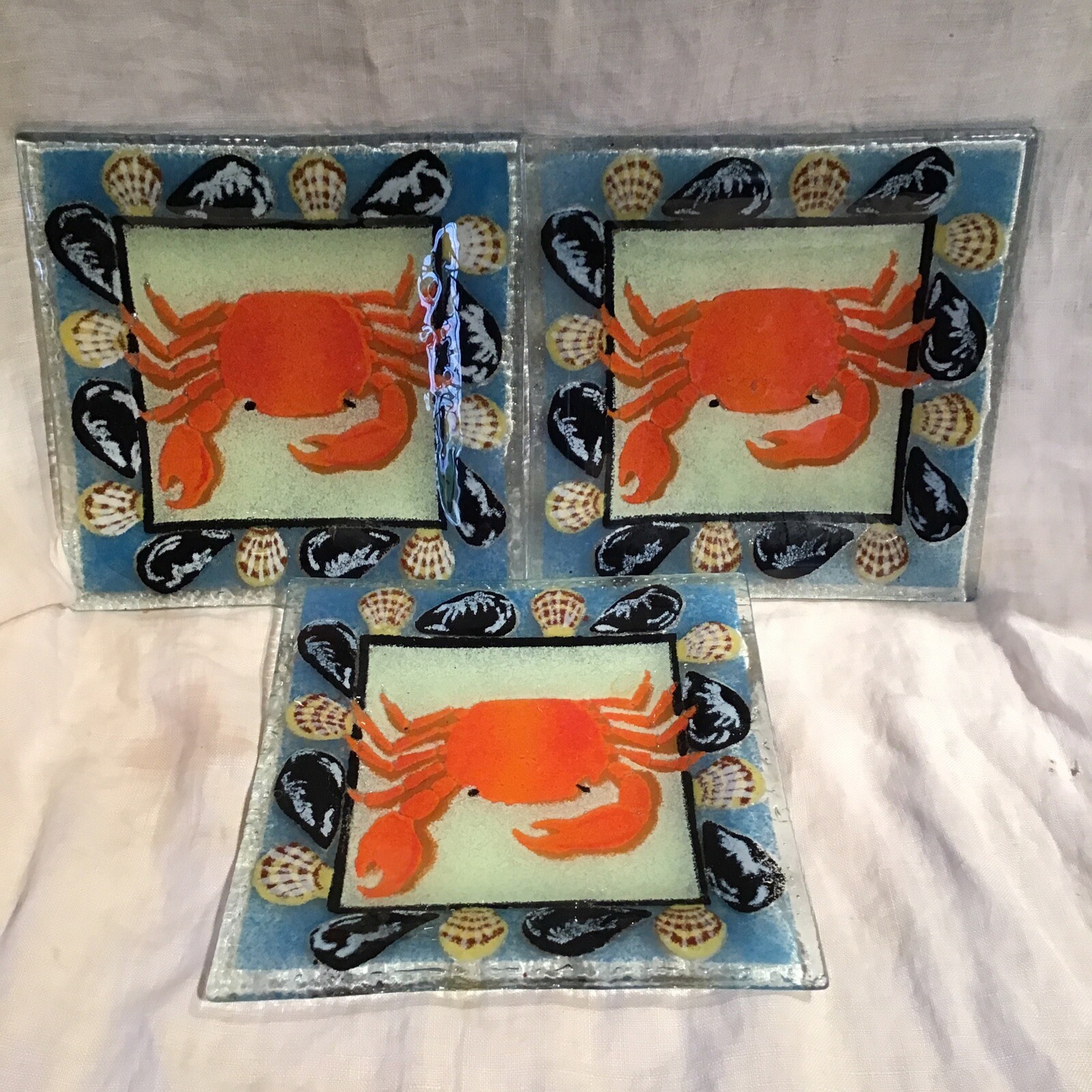 SET OF 3 PEGGY KARR FUSED GLASS 7 3/4" SQUARE PLATES WITH CRAB AND ...