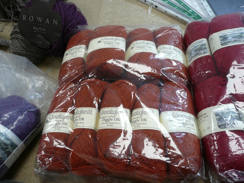 A Huge 5.2kg Job Lot of Wool/Yarn, Assorted Brands, Weights and Colours ...