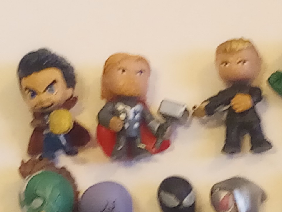 Marvel Avengers Super Heroes Mini Small Action Figures Lot Of 11 Rubber ...