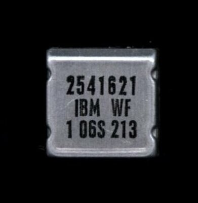 IBM MST-1 chip 254 1621, early integrated chip from late 1960. | eBay