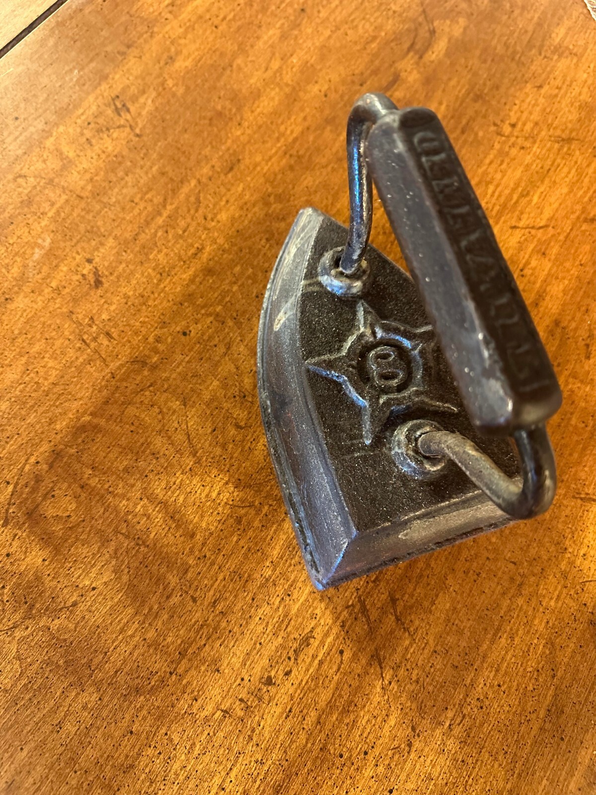 Antique Sad Iron w/ handle #8 pound | eBay