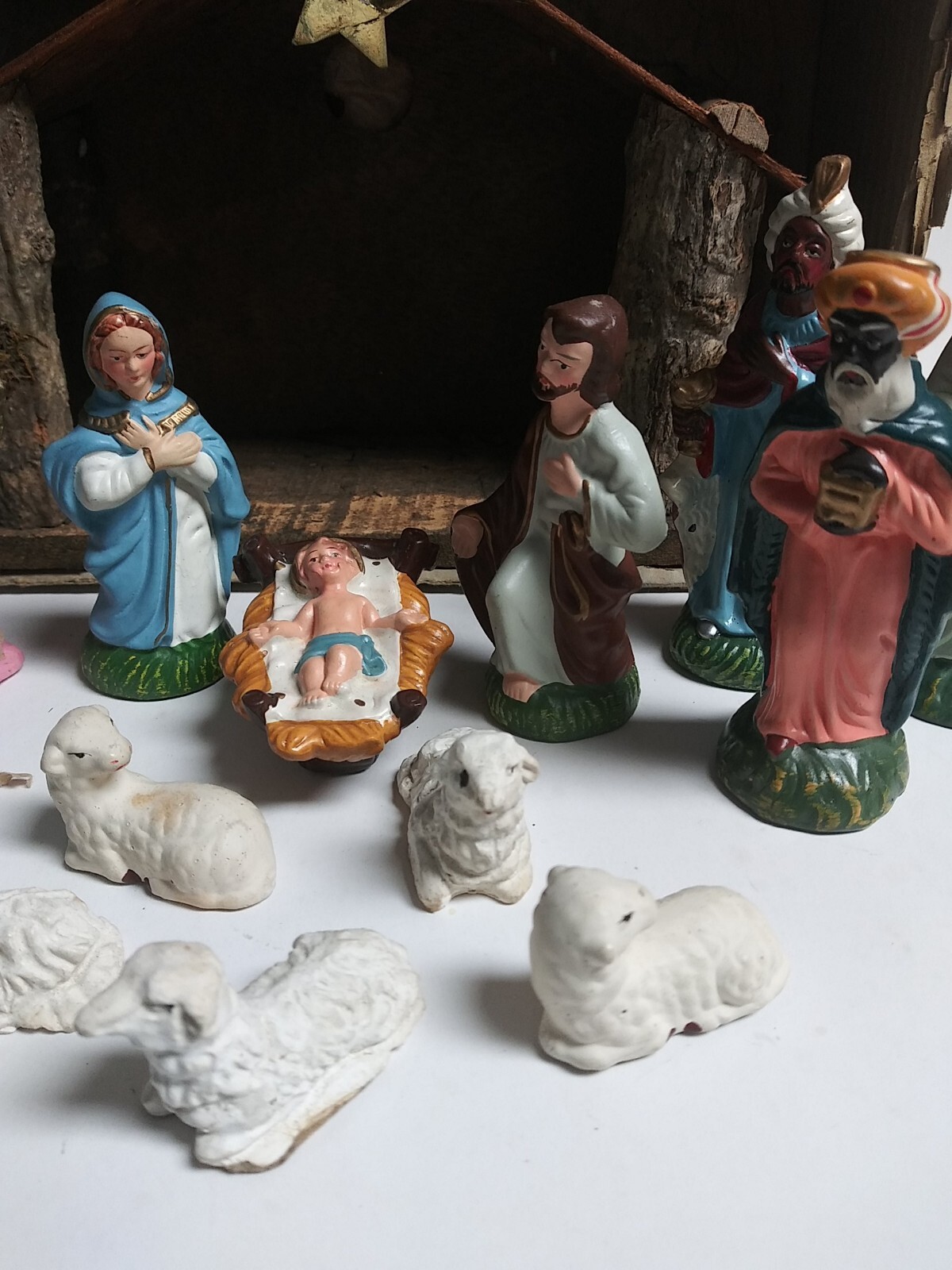 Vintage Hand Painted 14 Piece Nativity Set Papier Mache Scene Wood ...