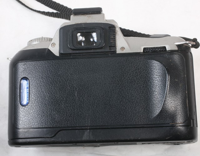 Nikon F55 35mm SLR Film Camera for sale online | eBay