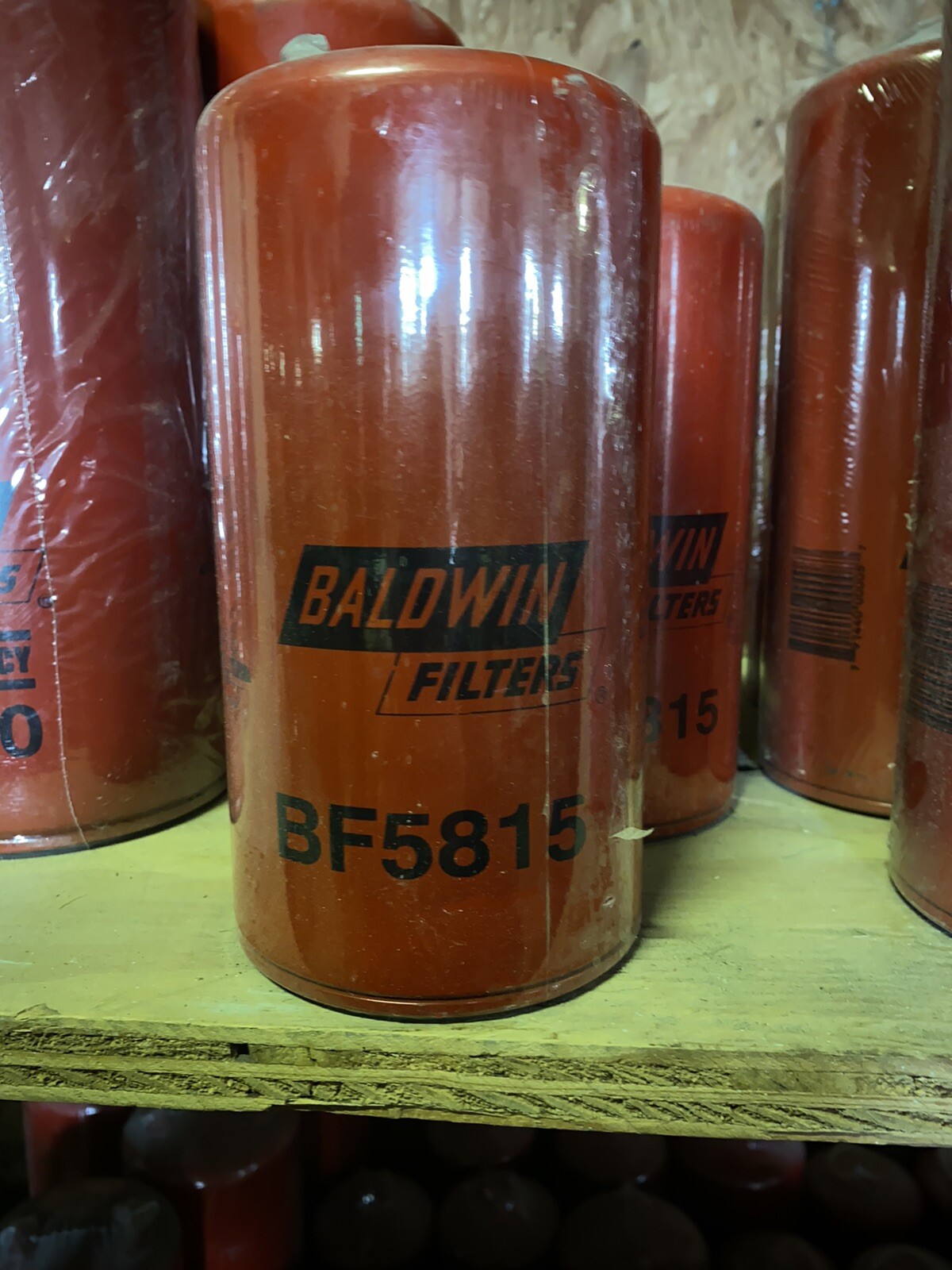 DETROIT-DIESEL 23530645 - Fuel filter cross reference