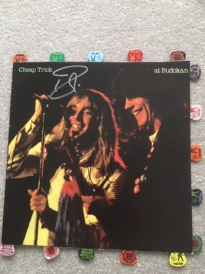 Cheap Trick Signed Autographed at Budokan Album Cover with 15 Guitar ...