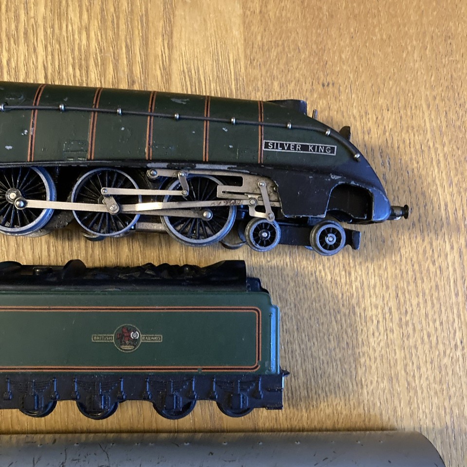 Hornby Dublo P15 “The Flying Scotsman” Passenger Train Set Silver King ...