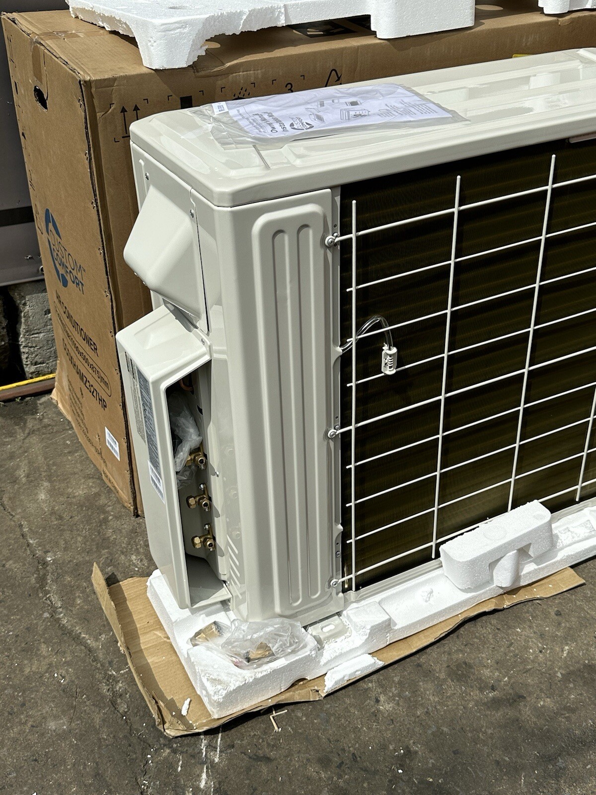 NEW Custom Comfort 27K BTU 3 Zone Xtreme Heat / Air Conditioner Mini ...