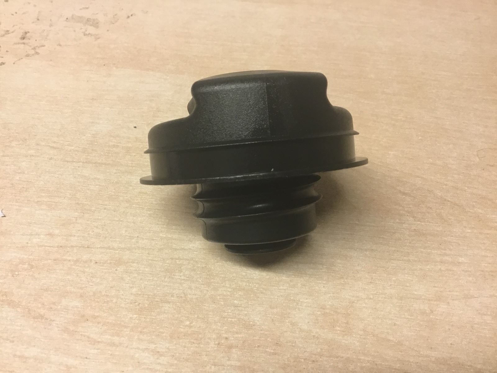 OEM VAUXHALL Signum VECTRA ZAFIRA Petrol Fuel Cap 90501145 for sale ...