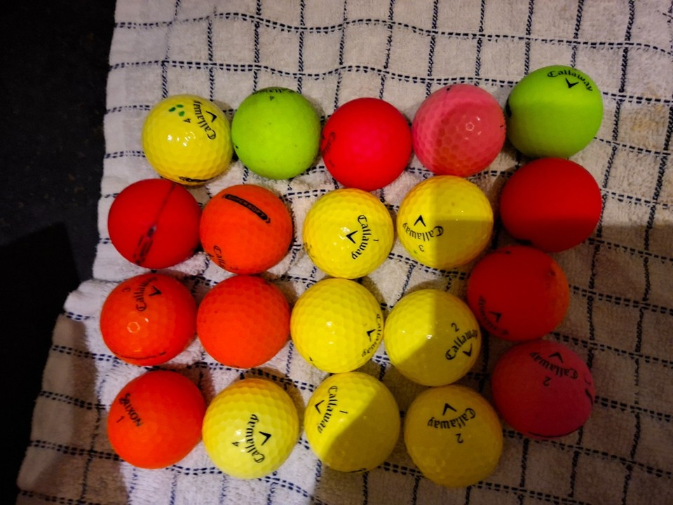 20 used callaway golf balls bright colours. ready to use for a frosty ...