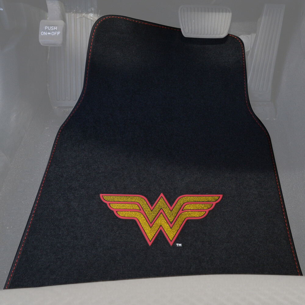 Wonder Woman Seat Covers & Carpet Floor Mats for Car SUV Truck Full Set ...