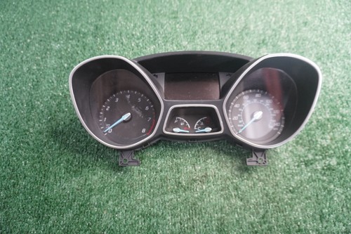 2013 2014 FORD FOCUS Speedometer Gauge Cluster OEM CM5T10849CTB UNK ...