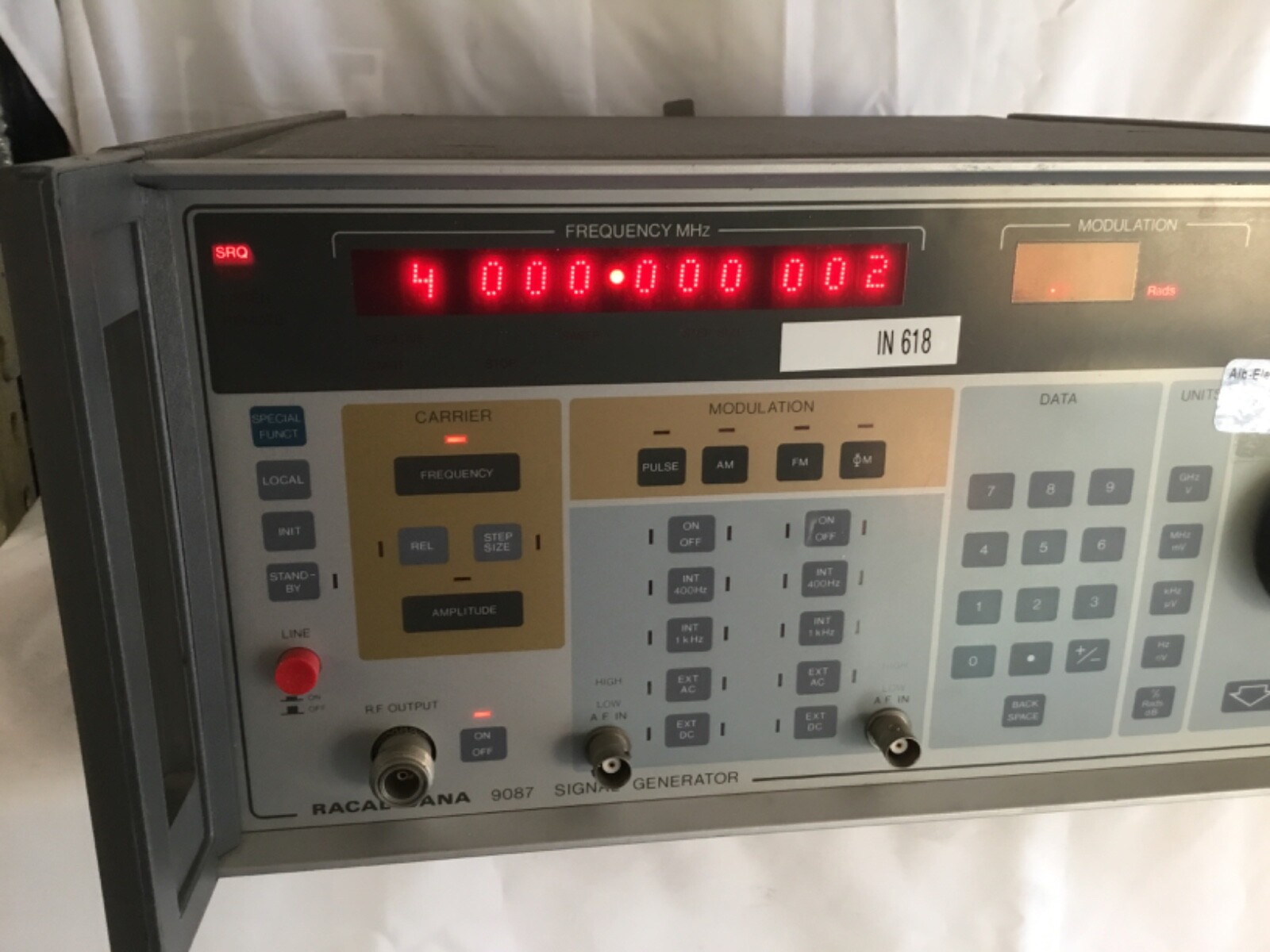 Racal Dana Instruments 9087 Signal Generator great working condition ...