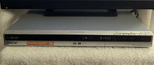 Sony RDR-GX330 DVD Recorder/Player DVD+RW/+R/-RW/-R Silver One Touch ...