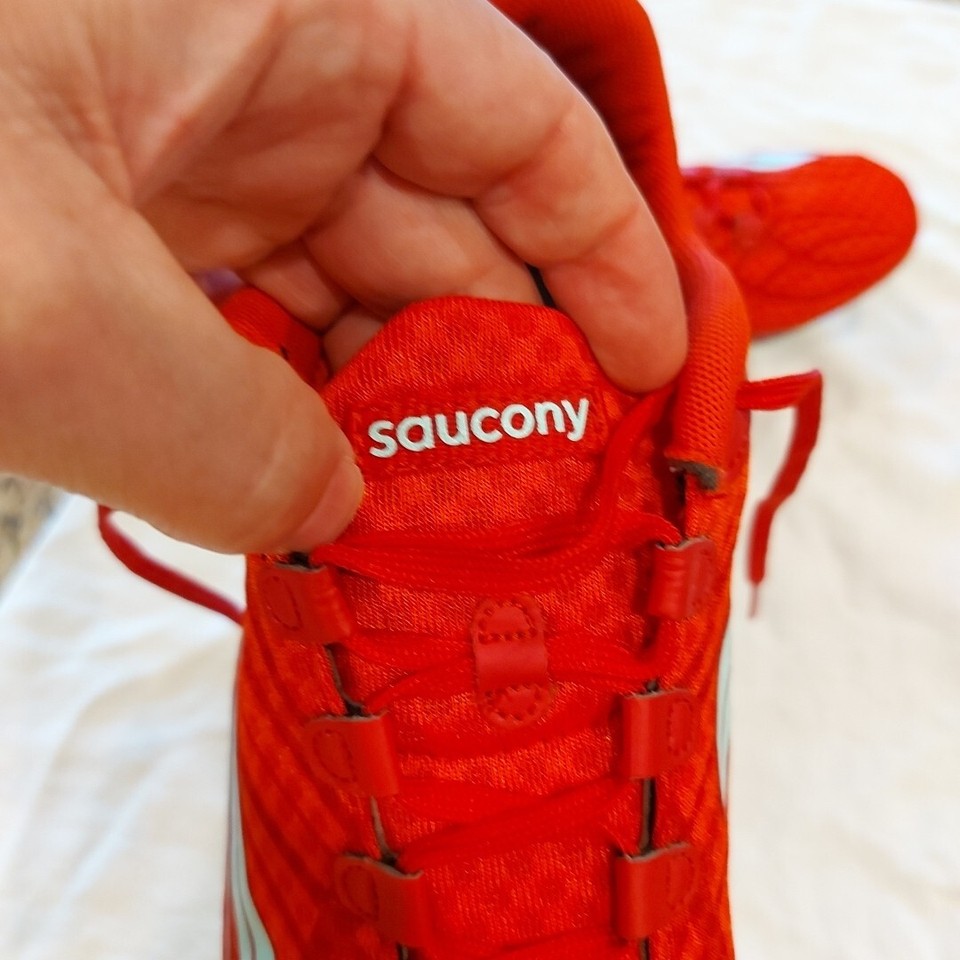 Saucony Racing Women’s VENDETTA Mid Distance Running Spike Shoes Red ...