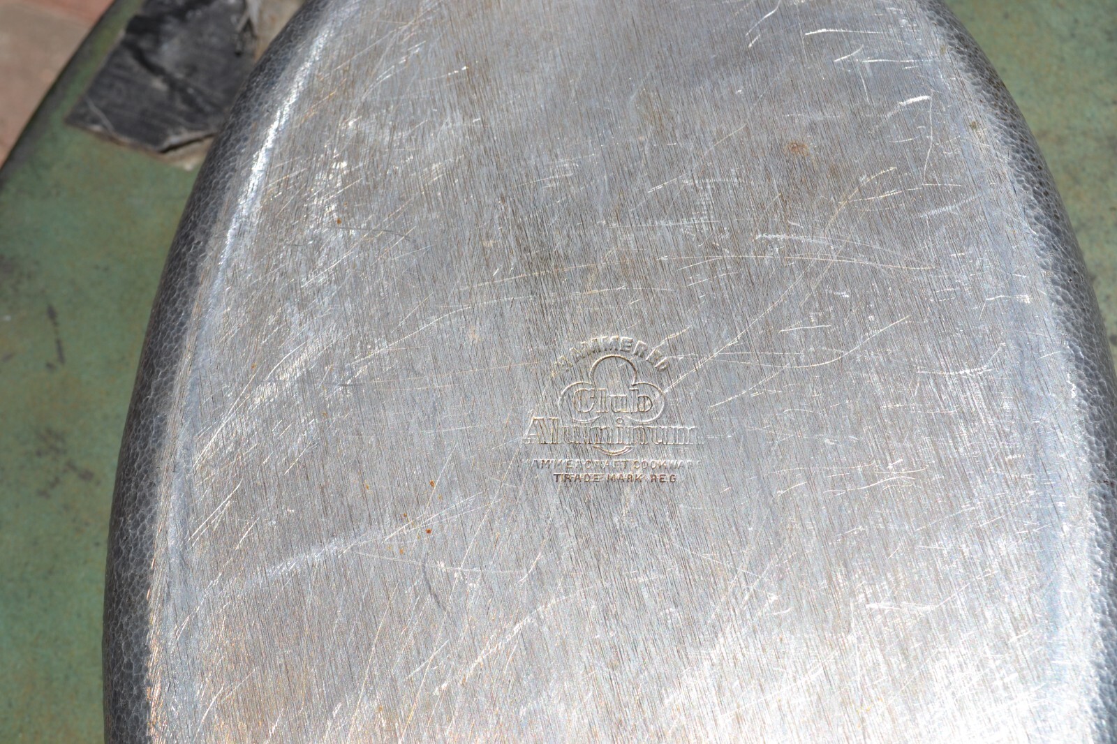 VINTAGE HAMMERED CLUB ALUMINUM COOKWARE 15" OVAL ROASTER DUTCH OVEN | eBay