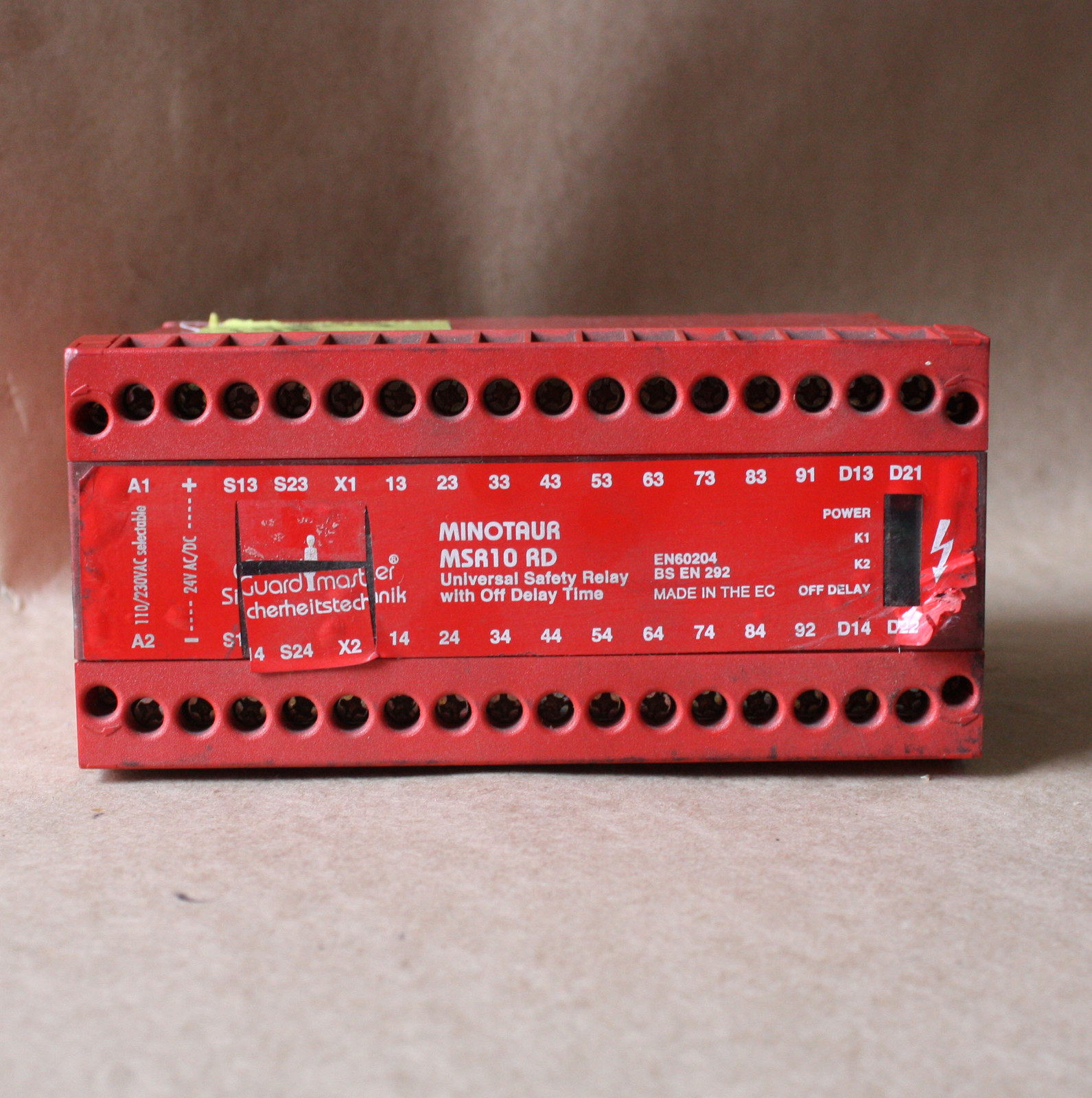 Allen-Bradley Guard Master Minotaur MSR10 RD UNIVERSAL SAFETY RELAY | eBay