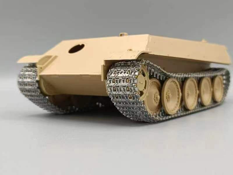 R-Model CZ35009 1/35 WW2 Germany Panther Late Type Model Metal Tracks ...