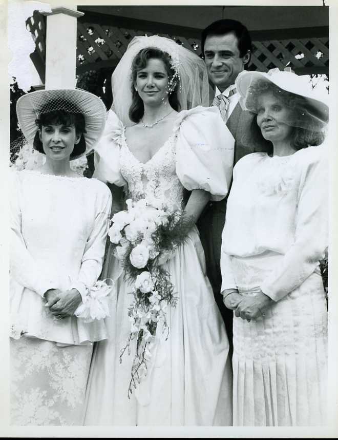 Melissa Gilbert Wedding Guests National Enquire 1/30/90 Roseanne