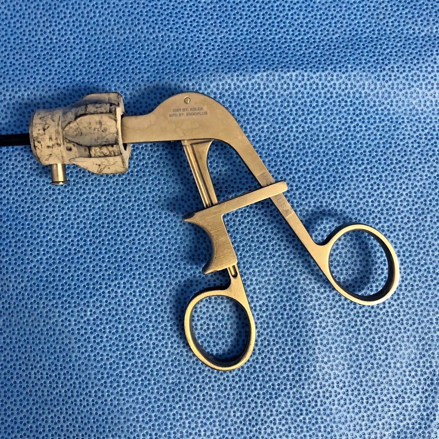 Adler Surgical 5mm Rotating Insulated Atraumatic Fenestrated Grasper ...