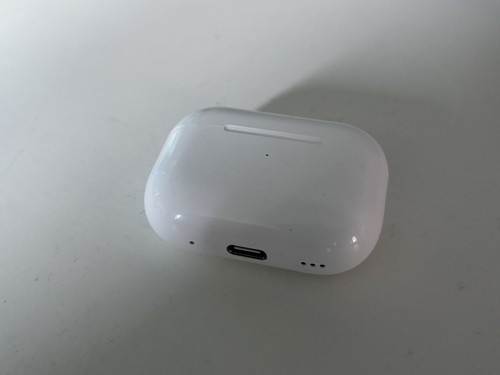 Apple AirPods Pro 2nd Generation MagSafe Charging Case (USB-C) A3049 | eBay