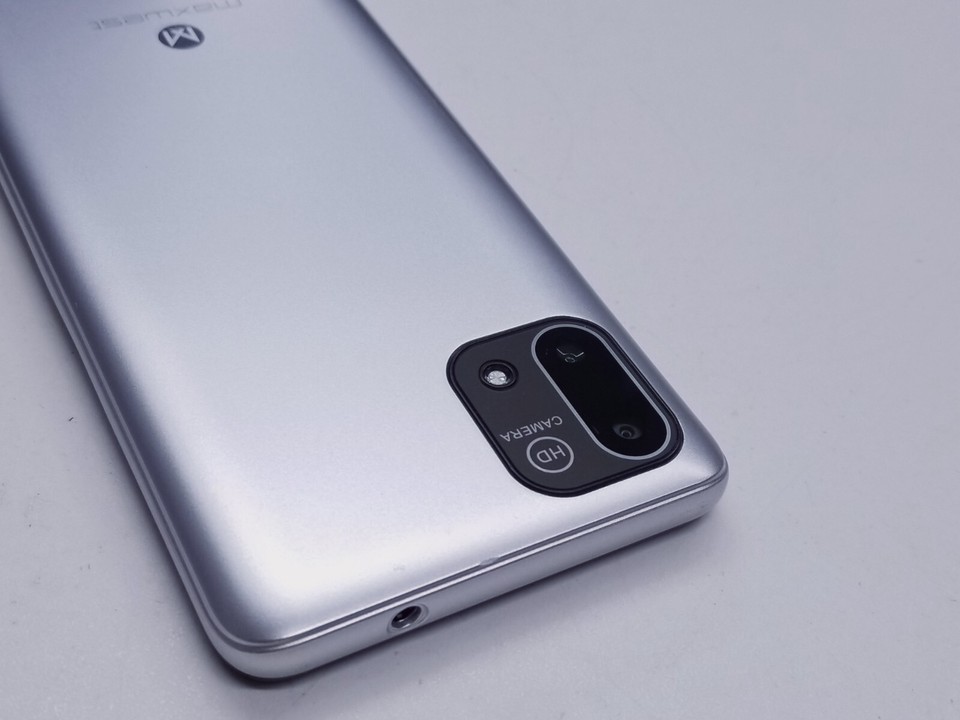 MaxWest Astro 55R - 16GB - (GSM Unlocked) Dual SIM Android Smartphone ...