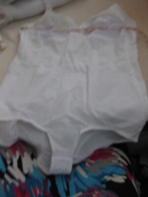 VINTAGE GIRDLE/ CORSET 40/42 CHEST c CUP | eBay UK