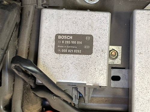 85-87 Mercedes W124 300E 420SEL 560SL Seat Belt Control Module ...