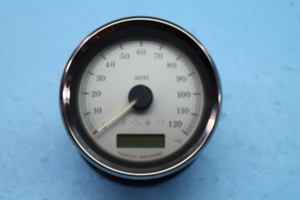 1423 09 HARLEY-DAVIDSON STREET GLIDE SPEEDOMETER SPEEDO GAUGE GAUGES ...