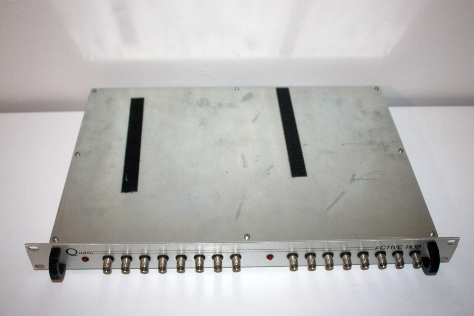 Vintage Quam Active Hub, QC9238, MNC International – 10BASE2 Thinnet Ethernet | eBay