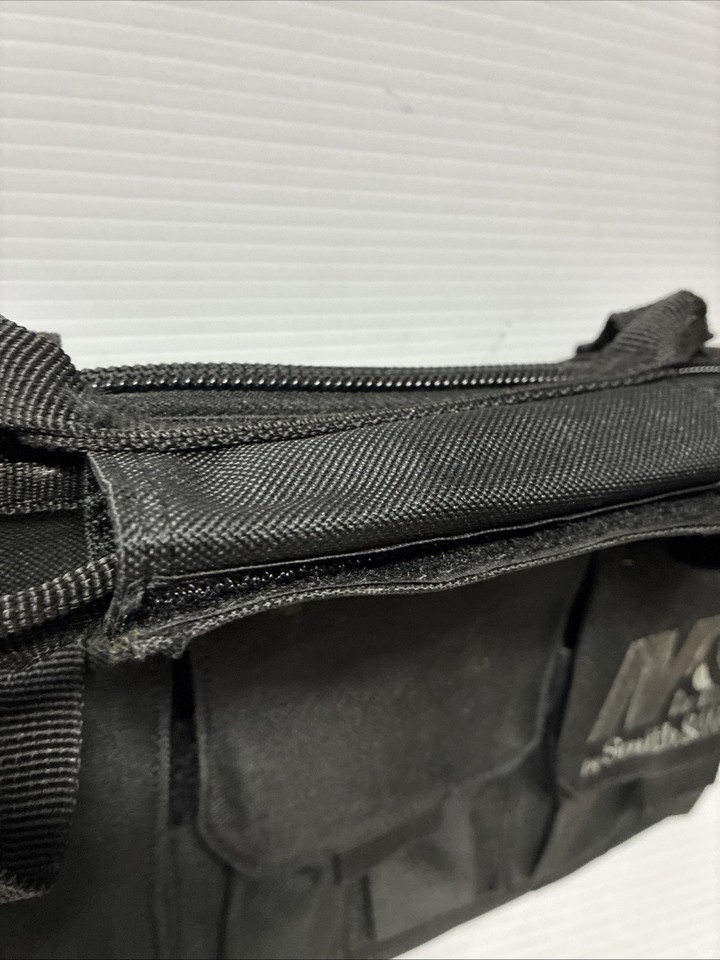 M&P Smith and Wesson Officer Tactical Black Hunting Range Bag (FC93 ...