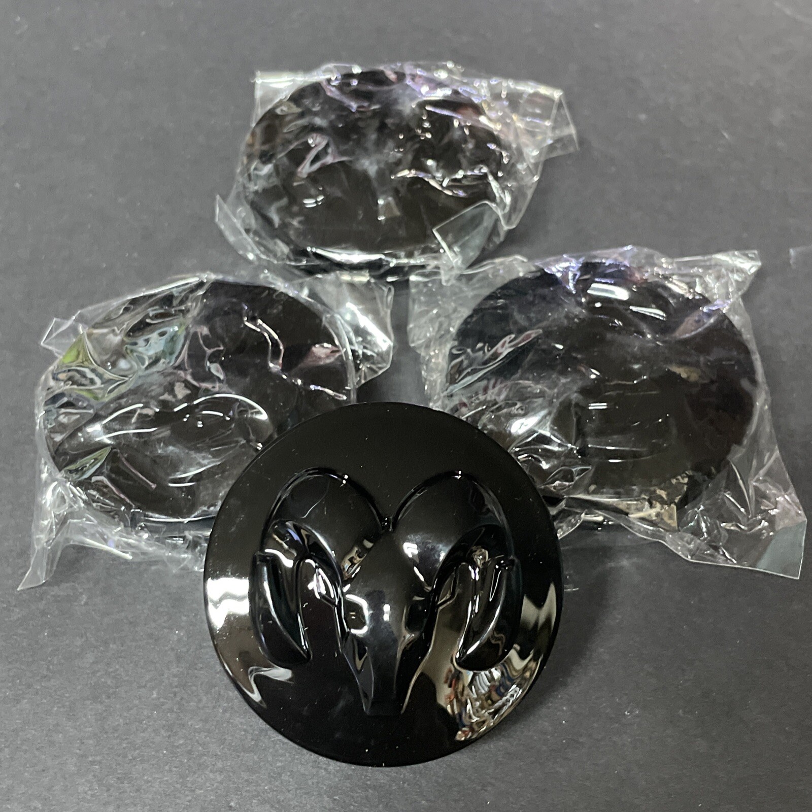 2004 Dodge Caravan Center Caps Set Of 4 Wheel Caps Blackout Ram Logo ...
