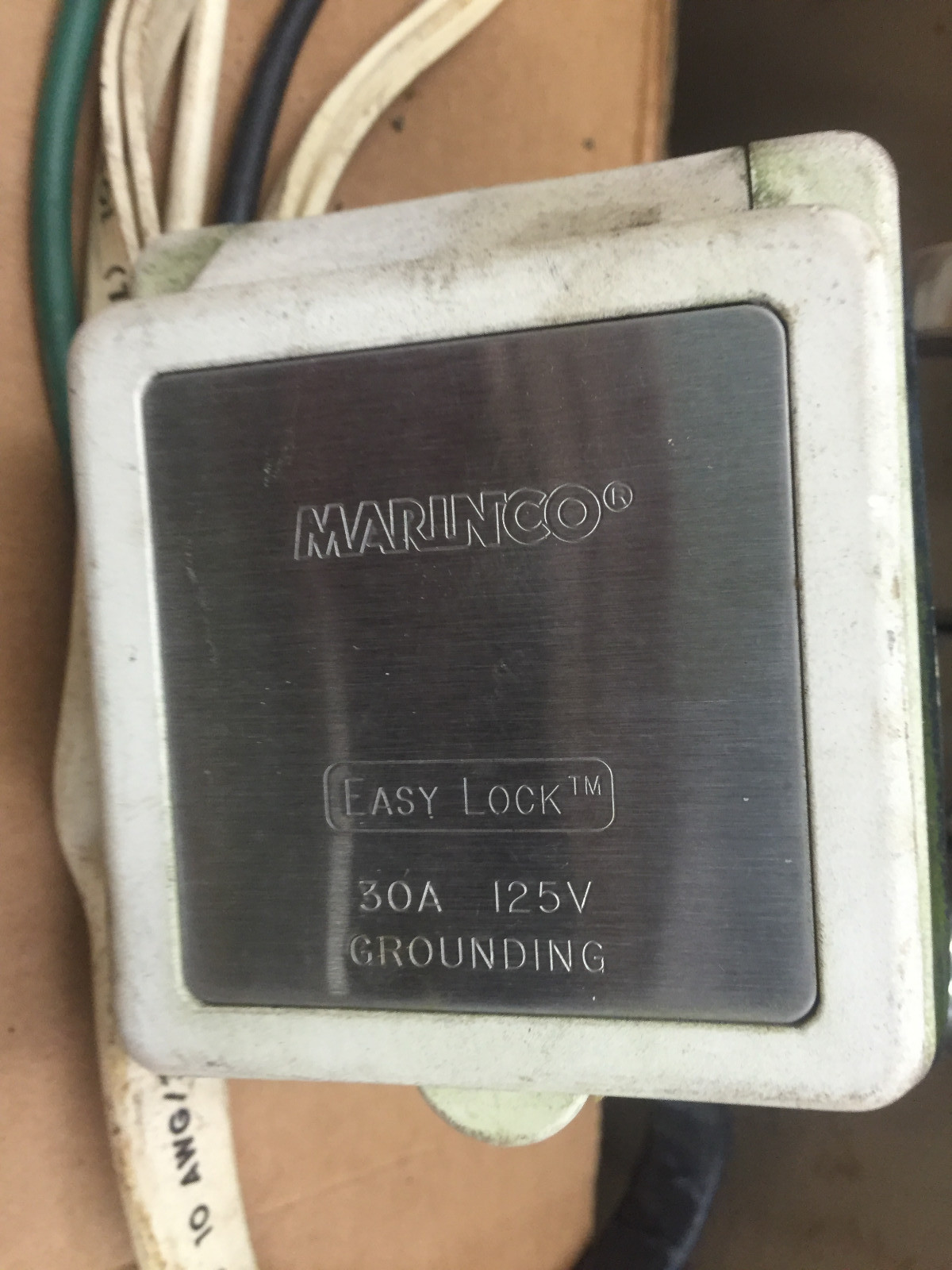 * Marinco 30A 120v Boat Outlet with Cover | eBay