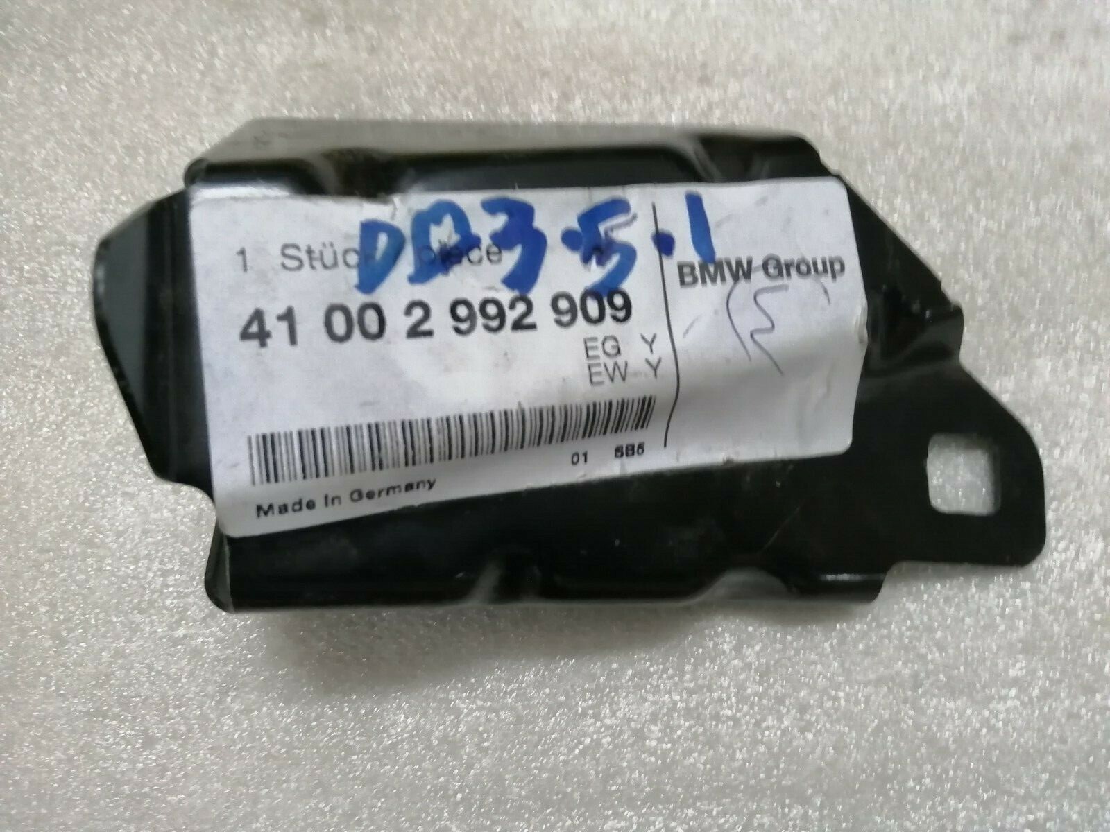 BMW 41002992909 Genuine OEM Fender Upper Bracket for sale online | eBay