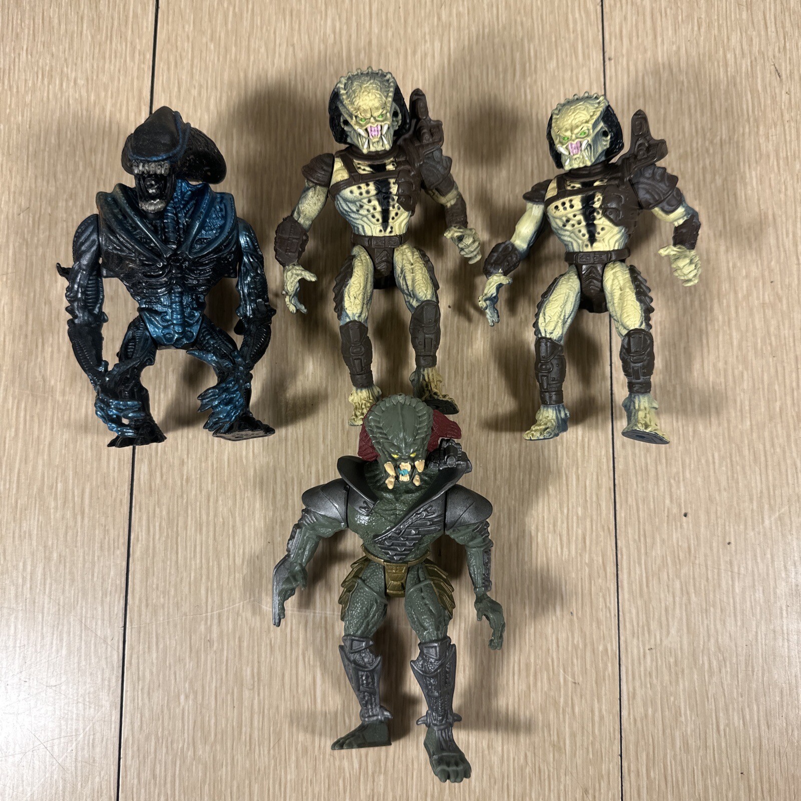 Vintage Kenner 90s Lot of 4 Alien & Predator Action Figures | eBay