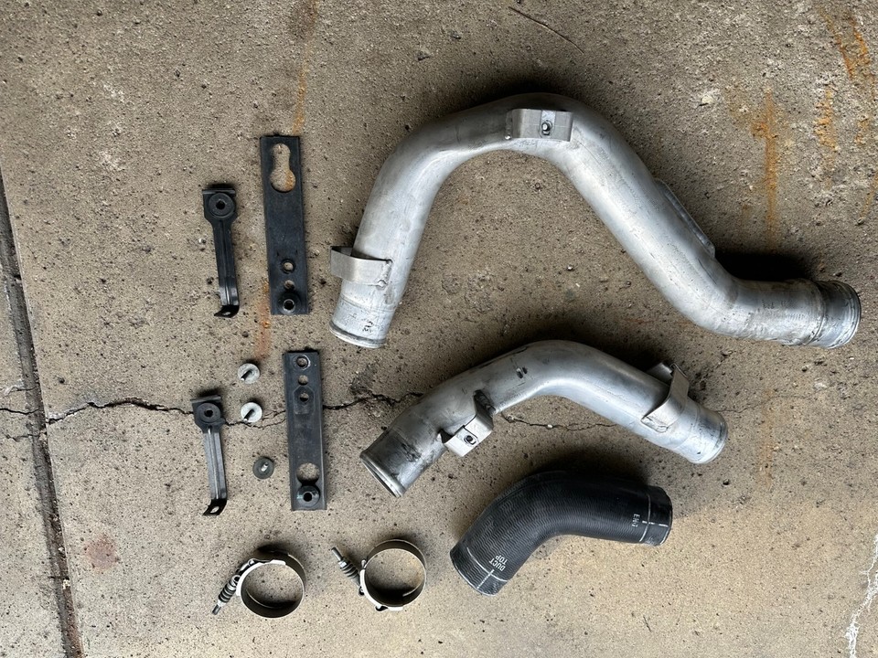 PONTIAC SOLSTICE / SATURN SKY 2007-10 - 2.0L TURBO OEM INTERCOOLER ...