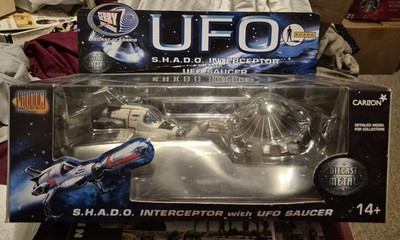 GERRY ANDERSON UFO S.H.A.D.O. INTERCEPTOR WITH UFO SAUCER DIECAST NEW ...