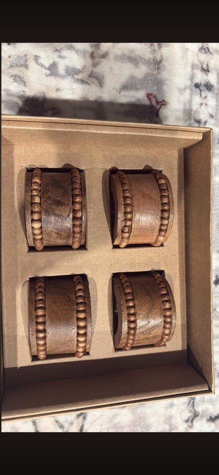 Set of 4 Brown Wooden Beaded Napkin Rings Table Decor, No Pattern, Wood ...