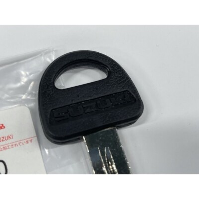 JDM OEM SUZUKI Jimny SAMURAI SJ30 JA11 Logo blank key Spare 37145-60A00 ...