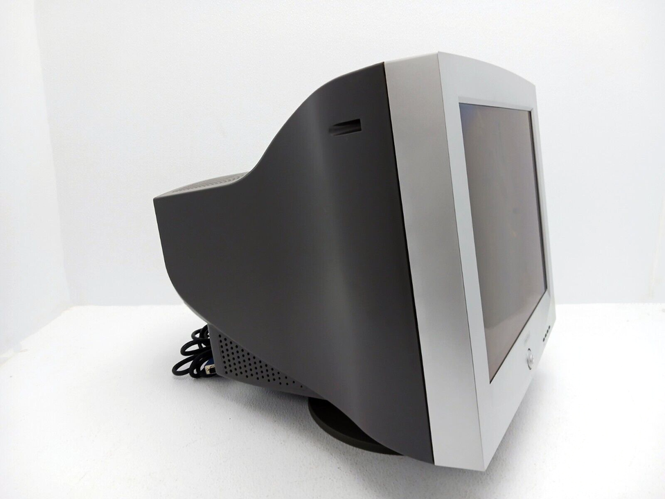 eMachines 786N 17-inch CRT Monitor eView 17f3 Computer Retro Gaming ...