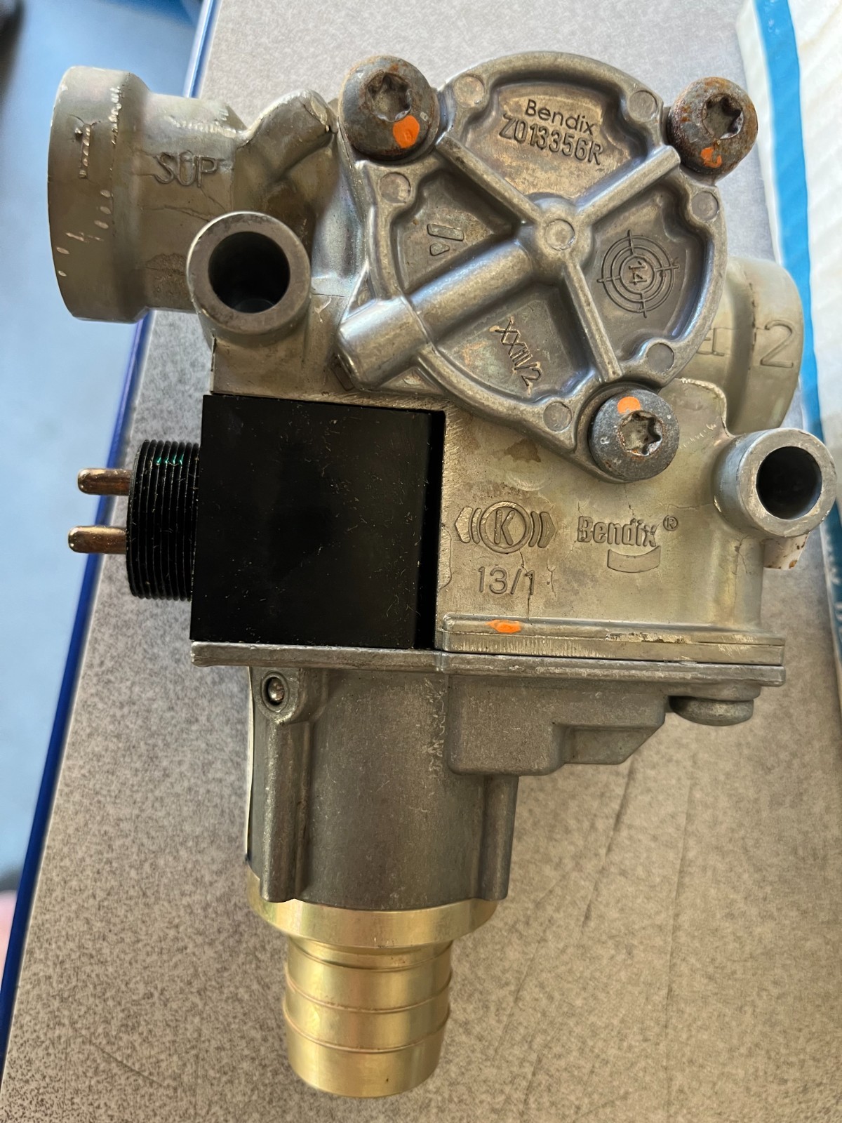 Bendix ABS Brake Valve Z013356r M-32 5013223 Truck Part for sale online ...