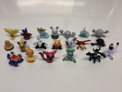 Mixed Lot of 20 Pokemon Mini Figures Toys RL R/L W China 2006 2007 2005 ...